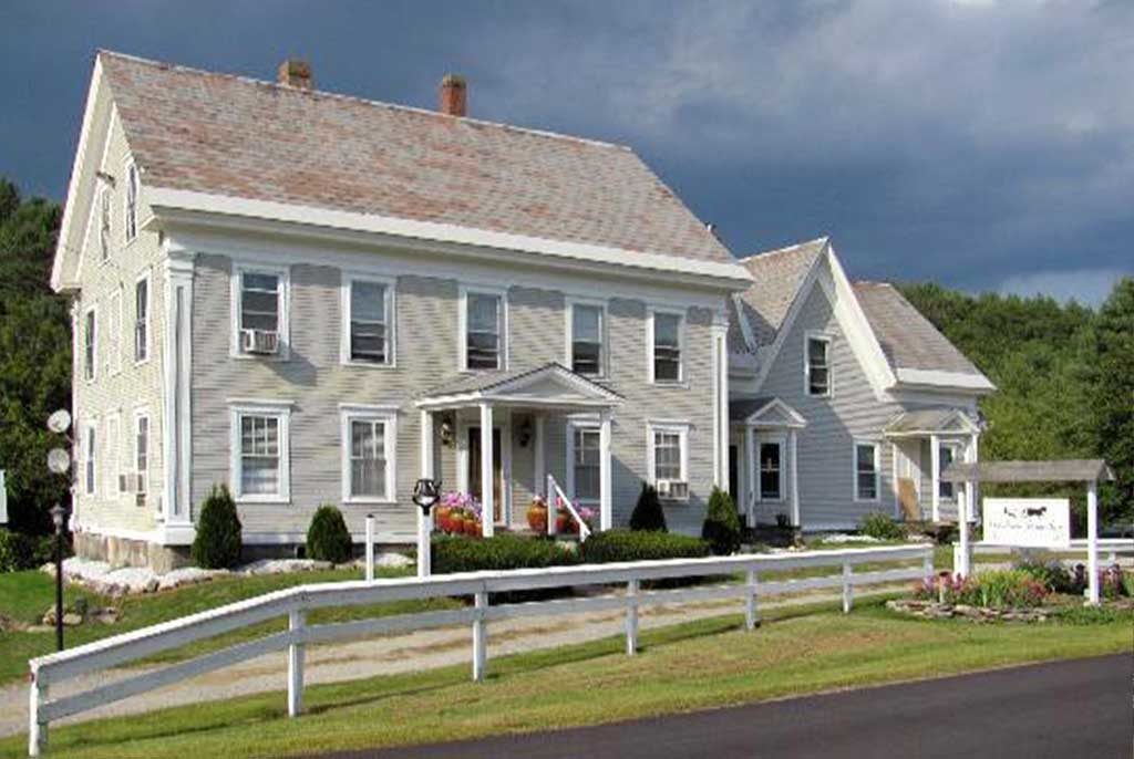 Take a Walking Tour of Country Inns in Southern Vermont